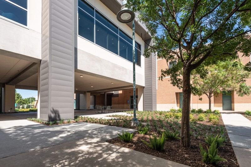 Tarrant County College Southeast Campus Learning Commons | BOKA Powell