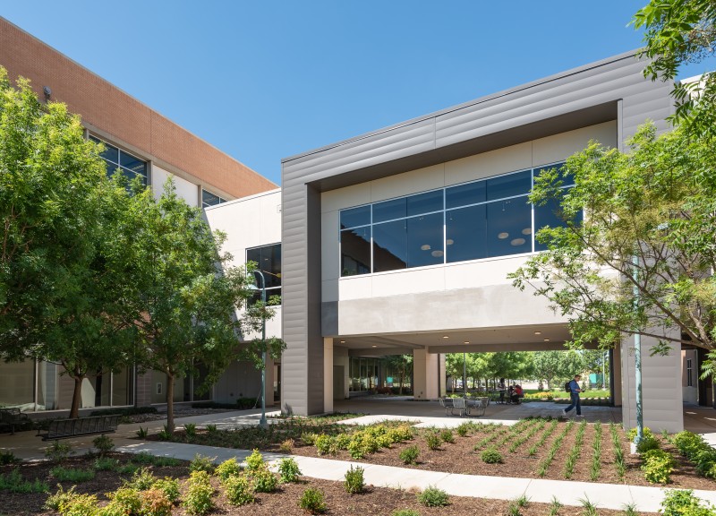 Tarrant County College Southeast Campus Learning Commons | BOKA Powell