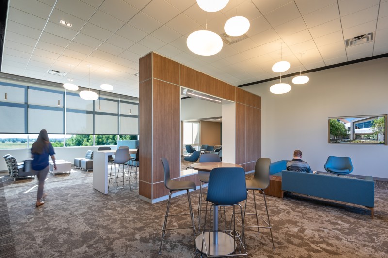 Tarrant County College Southeast Campus Learning Commons | BOKA Powell